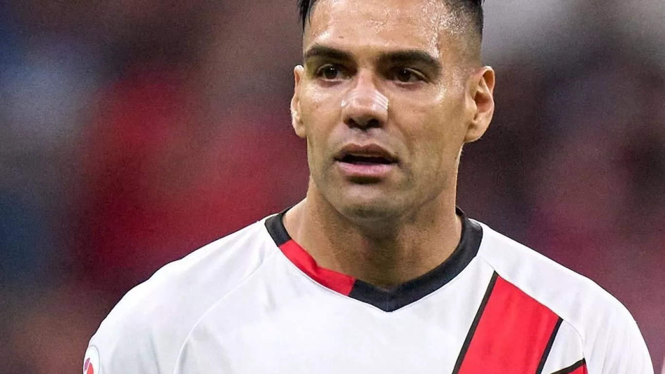 Entran A Robar A Casa De Radamel Falcao Durante El Partido De Rayo 3476